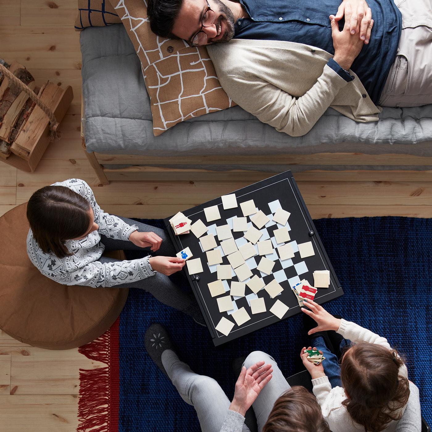 A slow day with relaxed fun and games at home - IKEA