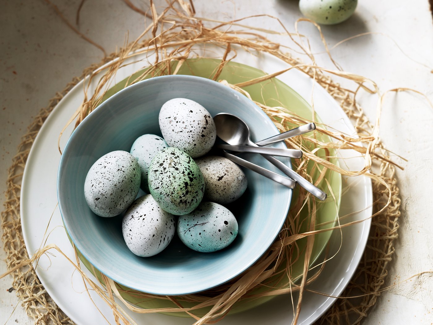 Påskpyssel med ägg | Tips för att rita & måla påskägg - IKEA