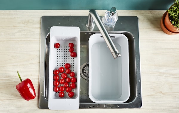 The easiest ways to save water at home - IKEA CA