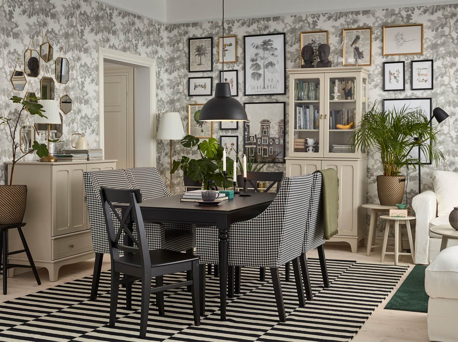 Jedinstvena trpezarija spremna da dočeka goste - IKEA
