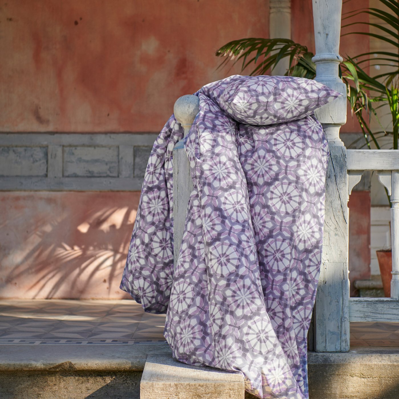 Go to sleep in patterns - IKEA