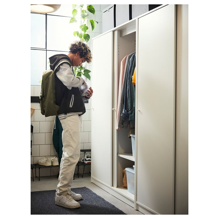 KLEPPSTAD wardrobe with sliding doors, white, 117x176 cm (461/8x691/4 ...