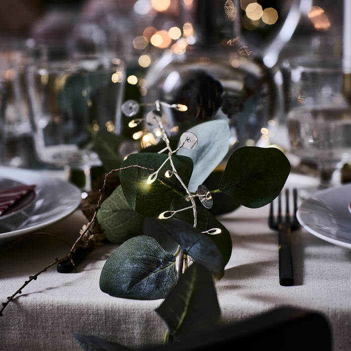 STRÅLA LED ljusslinga – varm julstämning med 80 ljus - IKEA