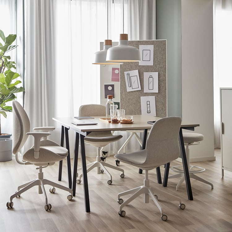 ELLOVEN whiteboard/noticeboard with casters, white, 271/2x707/8" - IKEA