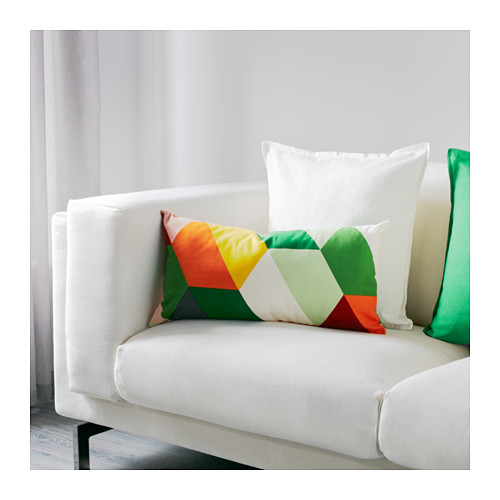 8 Gorgeous & Cozy Bedding Items Your Dorm Needs